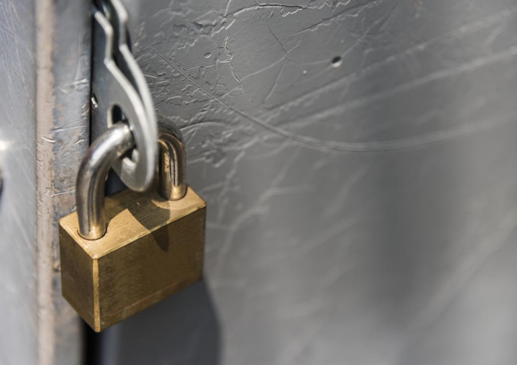 How to Remove a Broken Padlock - Locksmith Nearby
